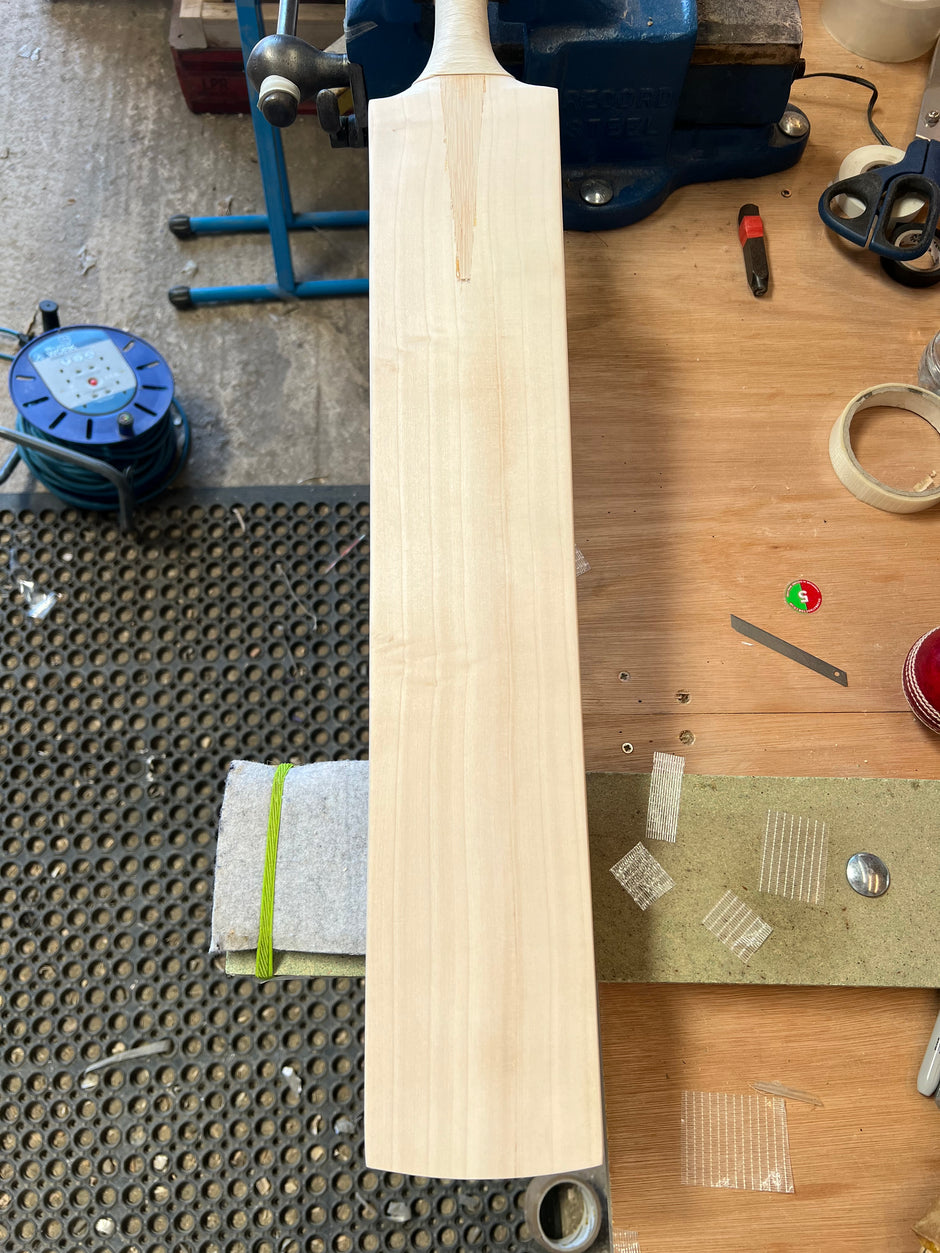 Custom Handmade Cricket Bats, Repairs & Equipment in Oxford, UK. – OX29 ...