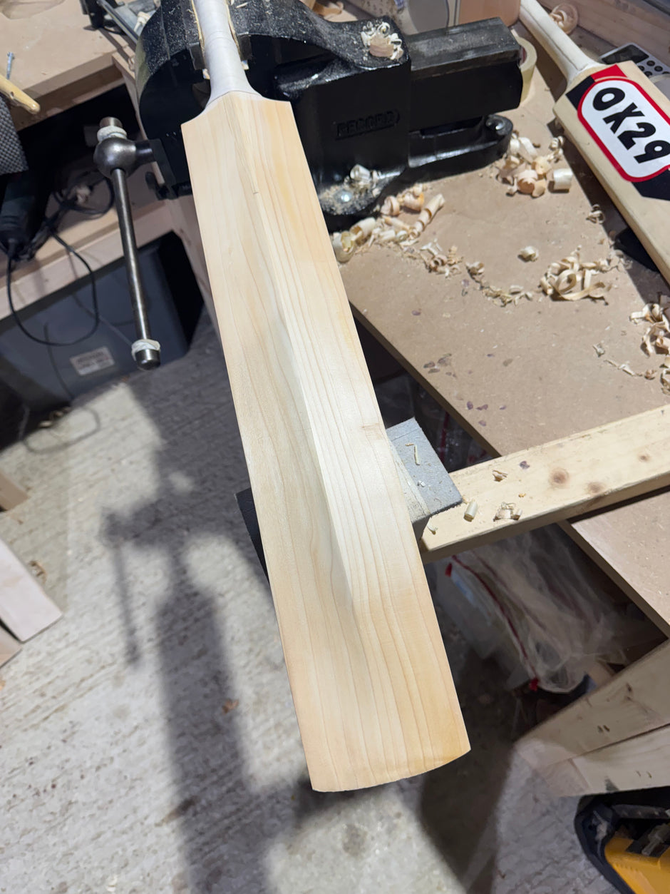 Custom Handmade Cricket Bats, Repairs & Equipment in Oxford, UK. – OX29 ...