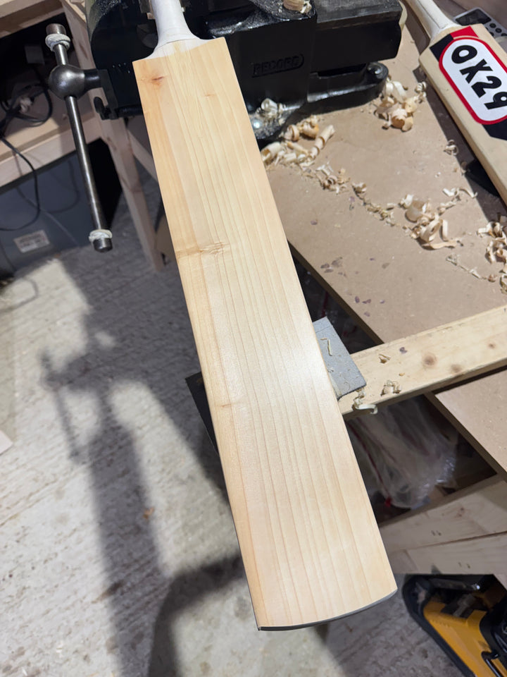 Custom Handmade Cricket Bats, Repairs & Equipment in Oxford, UK. – OX29 ...