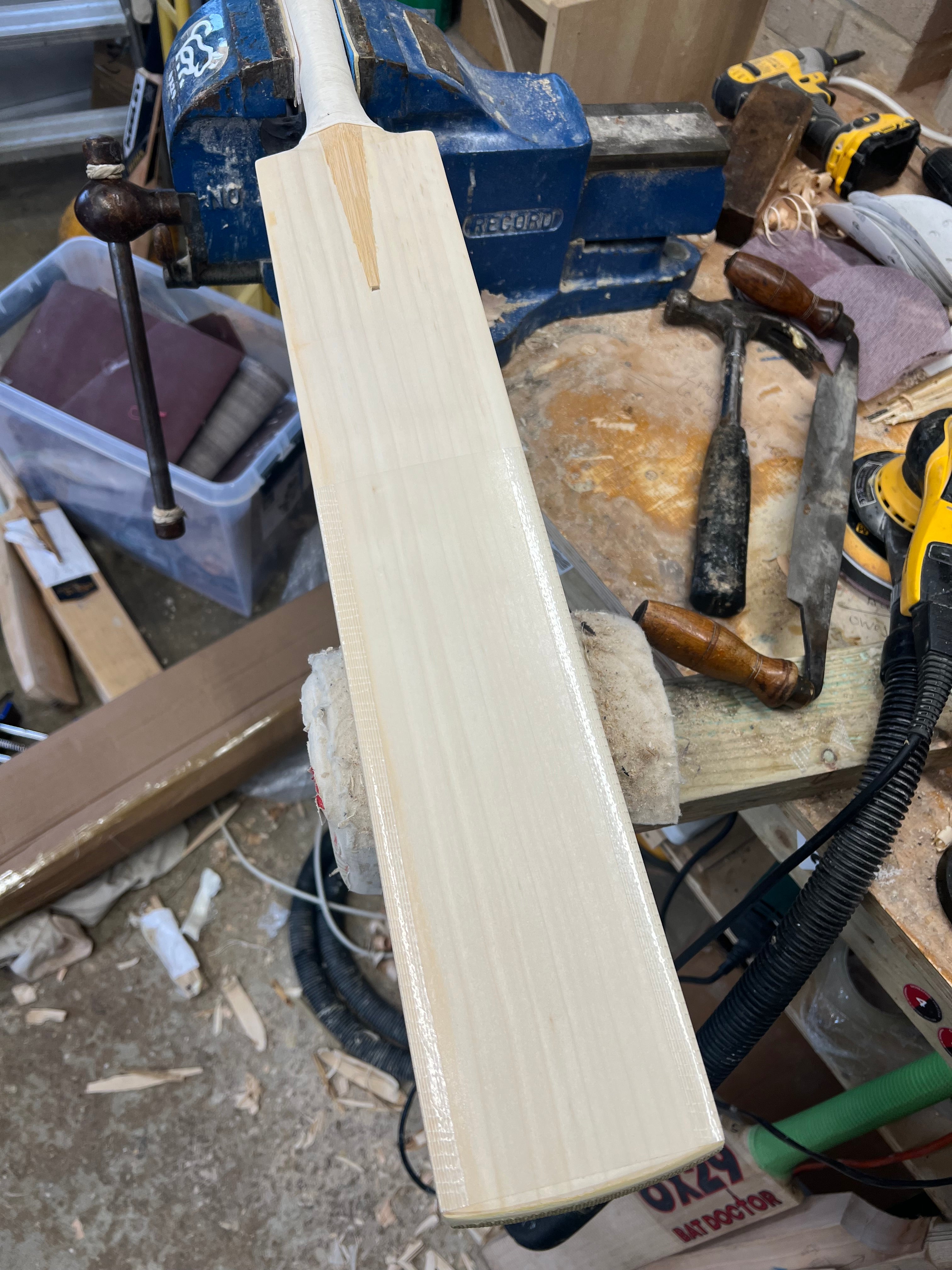 Custom Handmade Cricket Bats, Repairs & Equipment in Oxford, UK. – OX29 ...
