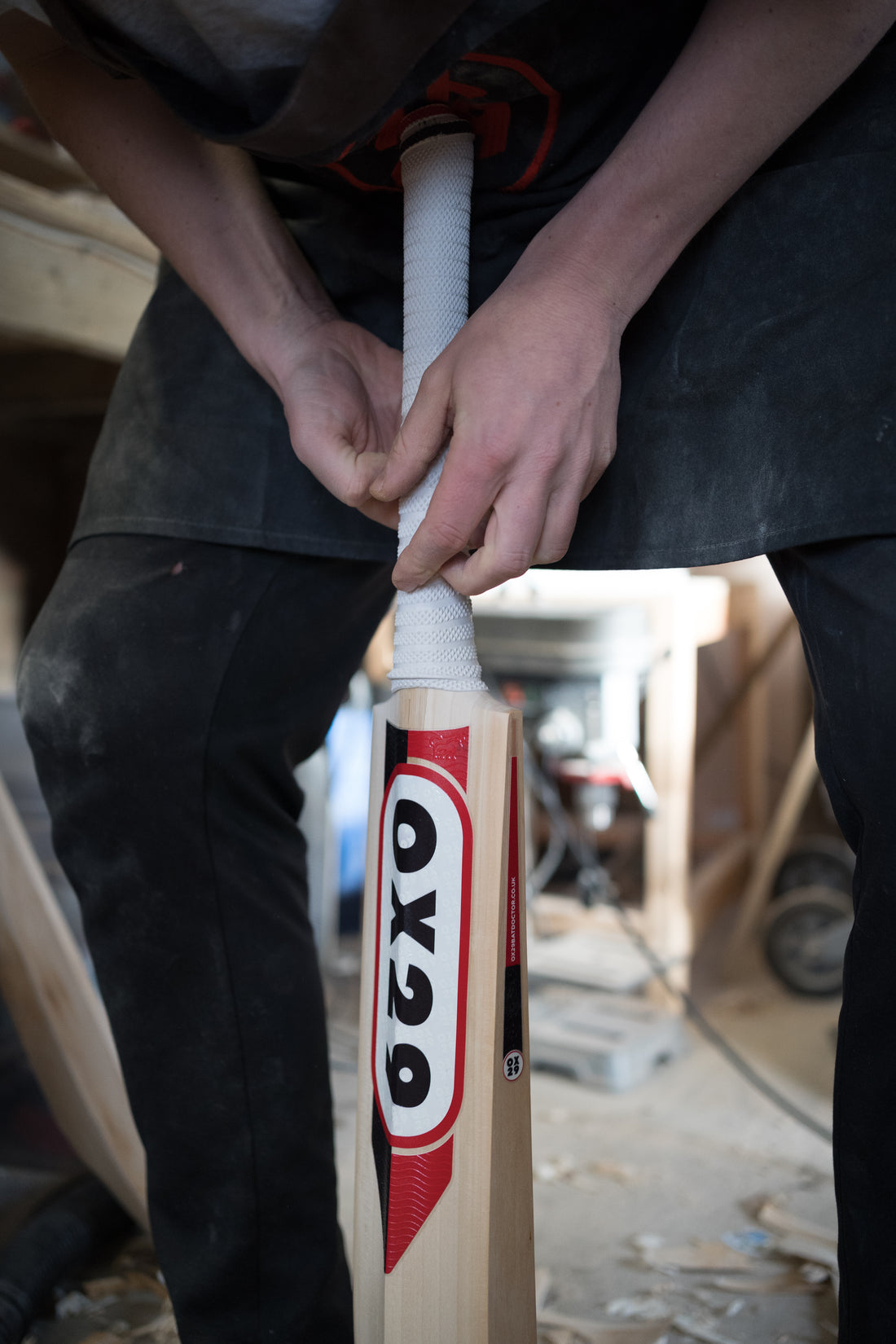 New Cricket Bat Grip, Fitted – OX29 Bat Doctor